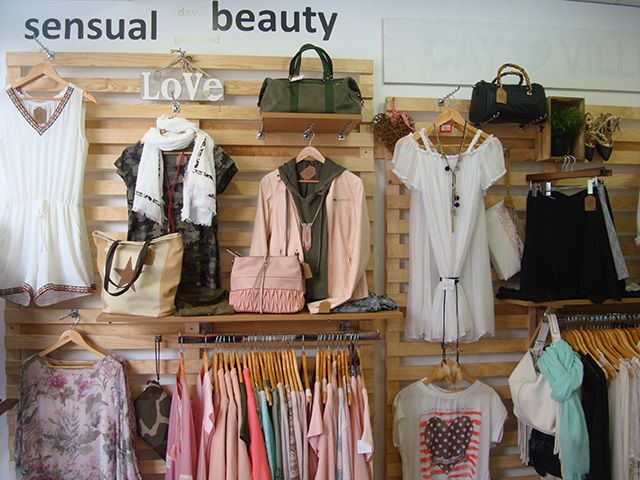 Tienda de ropa de moda para mujer en Alcorcón | alcorconhoy.com