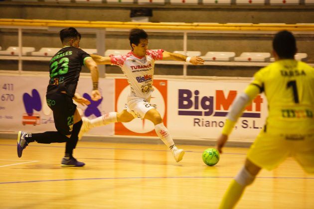 Adrián Rivera, un prodigio del fútbol sala en Alcorcón | alcorconhoy.com
