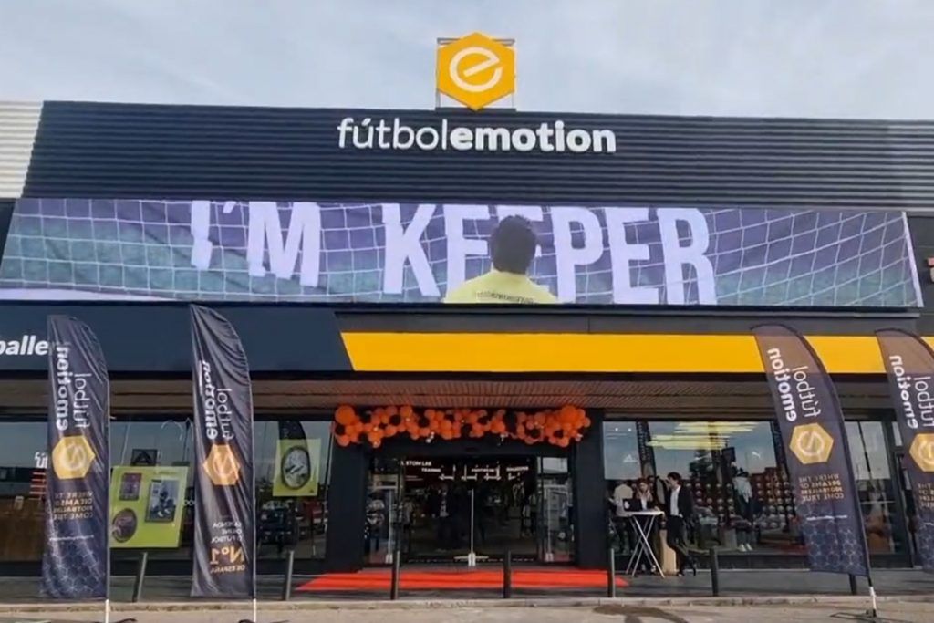 Abre en Alcorcón Fútbol Emotion, la tienda de fútbol más grande de ... Abre en Alcorcón Fútbol Emotion, la tienda de fútbol más grande de ...
