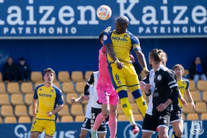 El Alcorcón anuncia la renovación de Babin para la próxima temporada ...