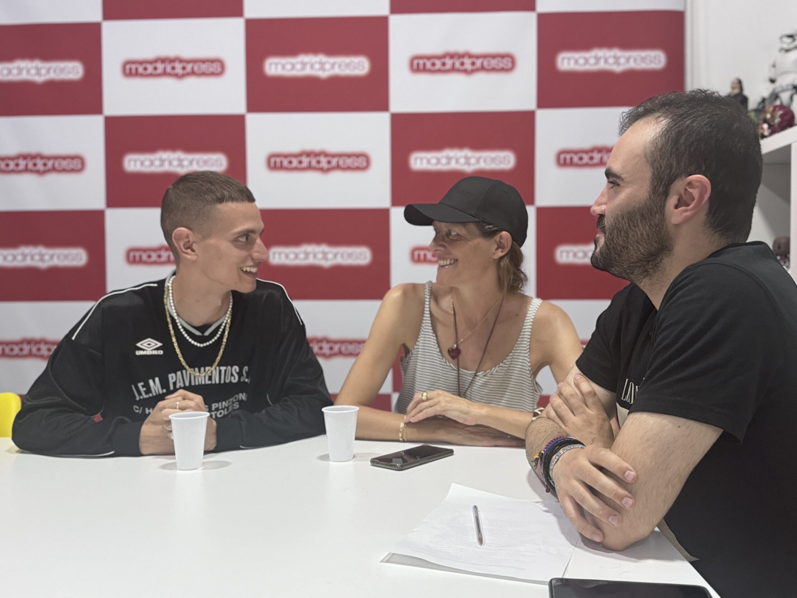 Guiomar Alfaro y Rubén Serrano, madre e hijo y ‘top models’ de Alcorcón ...